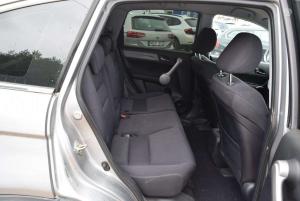 Grey Honda CR-V 2007 in Vilnius, with an engine capacity of 2.20 L and mileage of 283 thousand km for 2750 €, photo 10 on AUTOMOTO.COM.LV