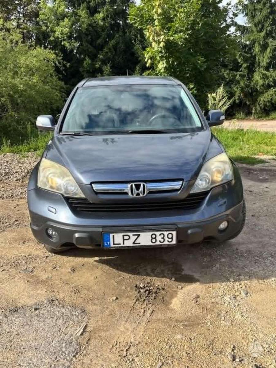 Grey Honda CR-V 2007 in Vilnius, with an engine capacity of 2.00 L and mileage of 269 thousand km for 2400 €, photo 4 on AUTOMOTO.COM.LV