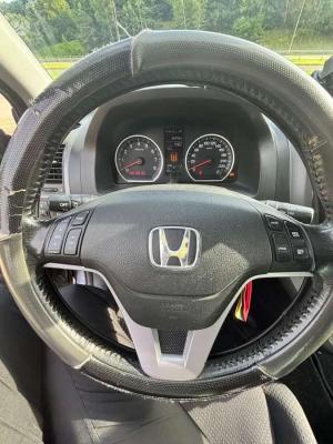 Grey Honda CR-V 2007 in Vilnius, with an engine capacity of 2.00 L and mileage of 269 thousand km for 2400 €, photo 8 on AUTOMOTO.COM.LV