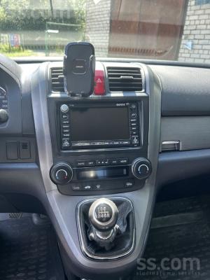 Pelēks Honda CR-V 2007 Daugavpils, ar dzinēja tilpumu 2.20 L un nobraukumu 251 tūkst. km par 4150 €, foto 10 vietnē AUTOMOTO.COM.LV