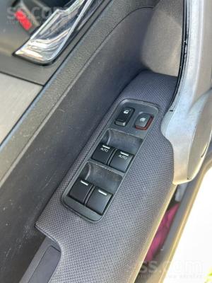 Pelēks Honda CR-V 2007 Daugavpils, ar dzinēja tilpumu 2.20 L un nobraukumu 251 tūkst. km par 4150 €, foto 11 vietnē AUTOMOTO.COM.LV