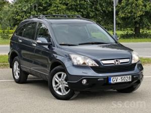 Grey Honda CR-V 2007 in Ogre, with an engine capacity of 2.00 L and mileage of 307 thousand km for 3870 €, photo  on AUTOMOTO.COM.LV