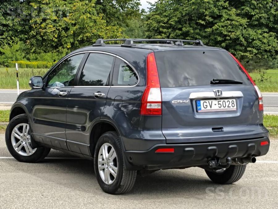 Pelēks Honda CR-V 2007 Ogre, ar dzinēja tilpumu 2.00 L un nobraukumu 307 tūkst. km par 3870 €, foto 7 vietnē AUTOMOTO.COM.LV