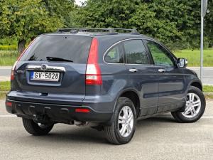 Pelēks Honda CR-V 2007 Ogre, ar dzinēja tilpumu 2.00 L un nobraukumu 307 tūkst. km par 3870 €, foto 9 vietnē AUTOMOTO.COM.LV