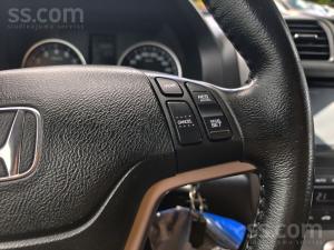 Pelēks Honda CR-V 2007 Ogre, ar dzinēja tilpumu 2.00 L un nobraukumu 307 tūkst. km par 3870 €, foto 18 vietnē AUTOMOTO.COM.LV