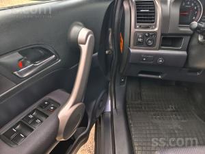 Pelēks Honda CR-V 2007 Ogre, ar dzinēja tilpumu 2.00 L un nobraukumu 307 tūkst. km par 3870 €, foto 19 vietnē AUTOMOTO.COM.LV