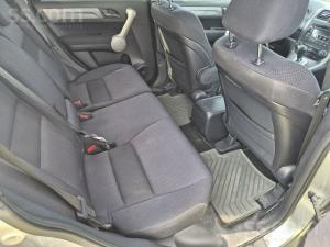 Grey Honda CR-V 2007 in Liepaja, with an engine capacity of 2.00 L and mileage of 167 thousand km for 5000 €, photo 16 on AUTOMOTO.COM.LV