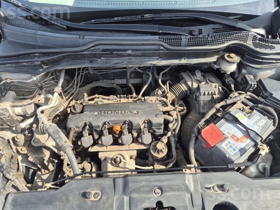 Grey Honda CR-V 2007 in Liepaja, with an engine capacity of 2.00 L and mileage of 167 thousand km for 5000 €, photo 20 on AUTOMOTO.COM.LV