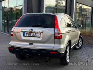 Pelēks Honda CR-V 2007 Tallina, ar dzinēja tilpumu 2.00 L un nobraukumu 196 tūkst. km par 4750 €, foto 8 vietnē AUTOMOTO.COM.LV