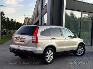 Pelēks Honda CR-V 2007 Tallina, ar dzinēja tilpumu 2.00 L un nobraukumu 196 tūkst. km par 4750 €, foto 9 vietnē AUTOMOTO.COM.LV