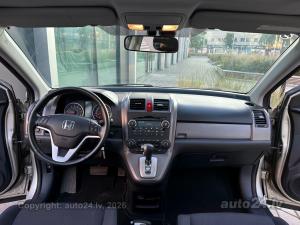 Pelēks Honda CR-V 2007 Tallina, ar dzinēja tilpumu 2.00 L un nobraukumu 196 tūkst. km par 4750 €, foto 25 vietnē AUTOMOTO.COM.LV