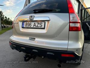 Pelēks Honda CR-V 2007 Tallina, ar dzinēja tilpumu 2.00 L un nobraukumu 196 tūkst. km par 4750 €, foto 27 vietnē AUTOMOTO.COM.LV