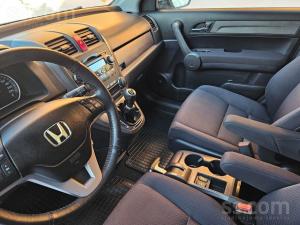 Grey Honda CR-V 2007 in Riga, with an engine capacity of 2.00 L and mileage of 0 thousand km for 2590 €, photo 7 on AUTOMOTO.COM.LV