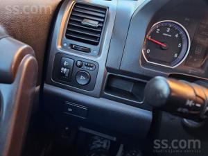 Grey Honda CR-V 2007 in Riga, with an engine capacity of 2.00 L and mileage of 0 thousand km for 2590 €, photo 13 on AUTOMOTO.COM.LV