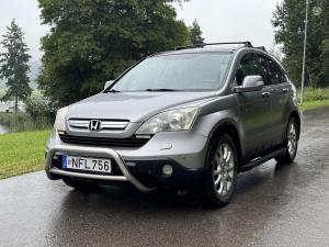 Grey Honda CR-V 2007 in Vilnius, with an engine capacity of 2.20 L and mileage of 300 thousand km for 4200 €, photo  on AUTOMOTO.COM.LV