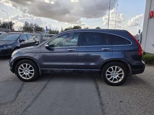 Grey Honda CR-V 2007 in Marijampole, with an engine capacity of 2.20 L and mileage of 277 thousand km for 4199 €, photo 10 on AUTOMOTO.COM.LV