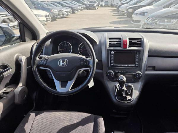 Grey Honda CR-V 2007 in Marijampole, with an engine capacity of 2.20 L and mileage of 277 thousand km for 4199 €, photo 10 on AUTOMOTO.COM.LV