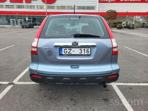 Grey Honda CR-V 2007 in Riga, with an engine capacity of 2.00 L and mileage of 225 thousand km for 4600 €, photo 8 on AUTOMOTO.COM.LV