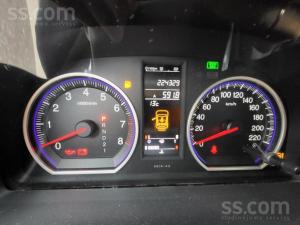 Grey Honda CR-V 2007 in Riga, with an engine capacity of 2.00 L and mileage of 225 thousand km for 4600 €, photo 15 on AUTOMOTO.COM.LV