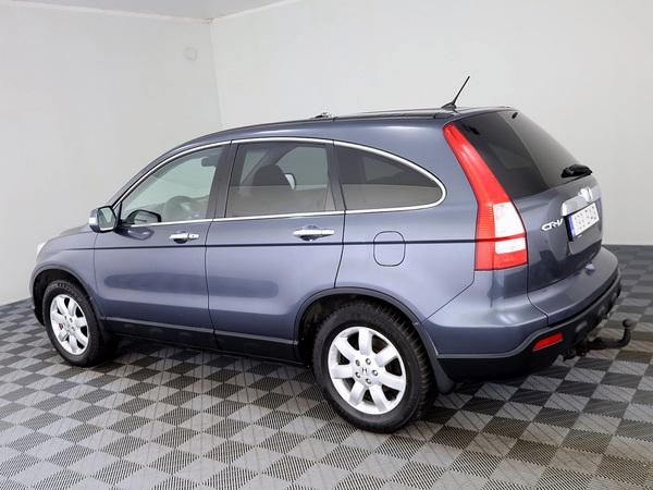 Pelēks Honda CR-V 2007 Tallina, ar dzinēja tilpumu 2.00 L un nobraukumu 327 tūkst. km par 3099 €, foto 4 vietnē AUTOMOTO.COM.LV