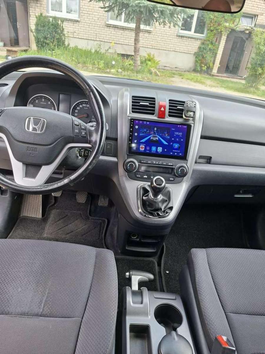 Pelēks Honda CR-V 2007 Viļņa, ar dzinēja tilpumu 2.20 L un nobraukumu 303 tūkst. km par 4000 €, foto 8 vietnē AUTOMOTO.COM.LV