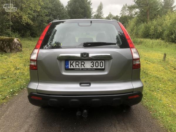 Pelēks Honda CR-V 2007 Utena, ar dzinēja tilpumu 2.20 L un nobraukumu 239 tūkst. km par 3200 €, foto 5 vietnē AUTOMOTO.COM.LV