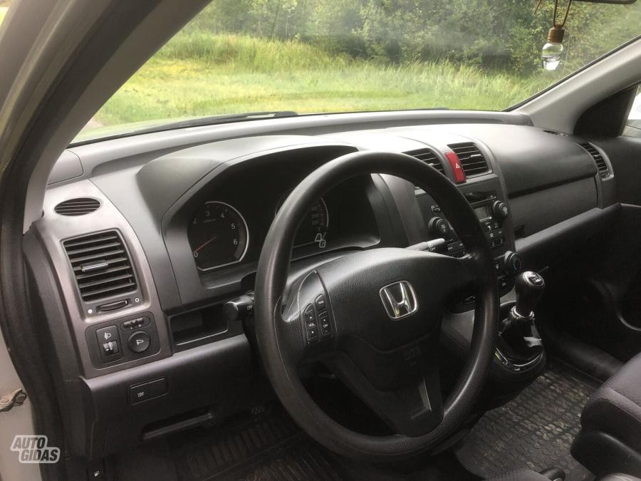 Pelēks Honda CR-V 2007 Utena, ar dzinēja tilpumu 2.20 L un nobraukumu 239 tūkst. km par 3200 €, foto 12 vietnē AUTOMOTO.COM.LV