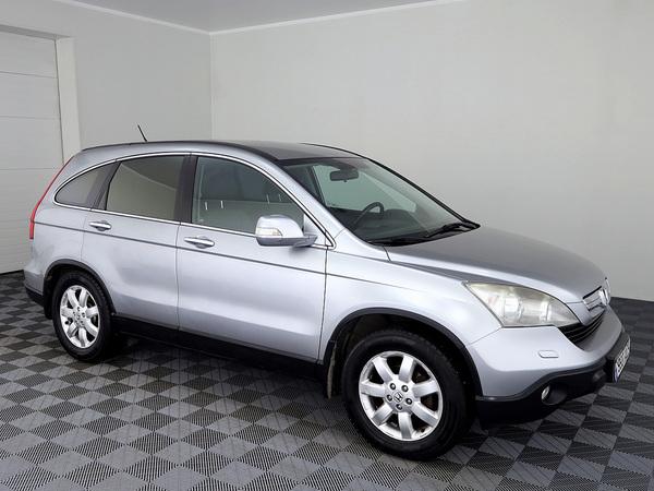 Grey Honda CR-V 2007 in Tallinn, with an engine capacity of 2.00 L and mileage of 225 thousand km for 2999 €, photo 1 on AUTOMOTO.COM.LV