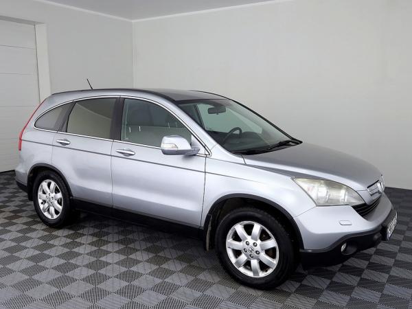 Grey Honda CR-V 2007 in Tallinn, with an engine capacity of 2.00 L and mileage of 225 thousand km for 2999 €, photo 9 on AUTOMOTO.COM.LV