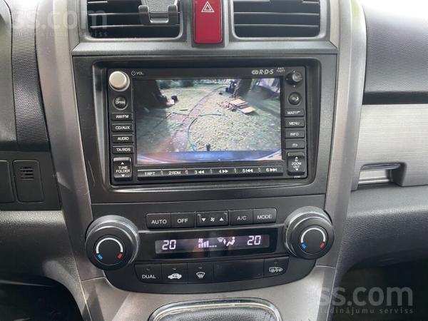 Pelēks Honda CR-V 2007 Madona, ar dzinēja tilpumu 2.20 L un nobraukumu 254 tūkst. km par 4350 €, foto 10 vietnē AUTOMOTO.COM.LV
