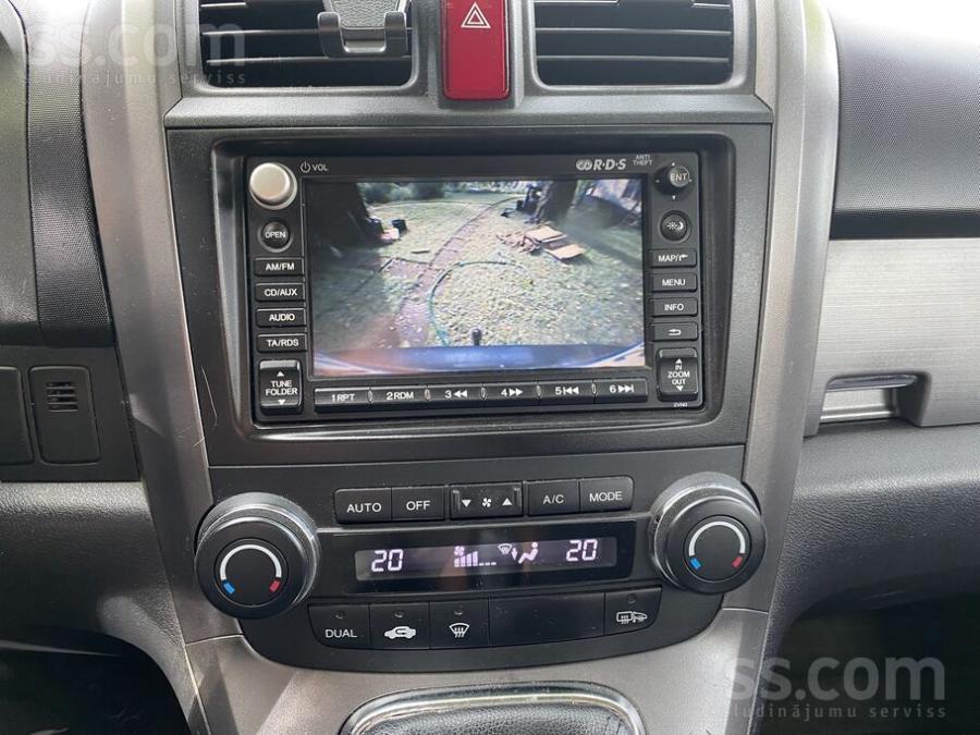 Pelēks Honda CR-V 2007 Madona, ar dzinēja tilpumu 2.20 L un nobraukumu 254 tūkst. km par 4350 €, foto 10 vietnē AUTOMOTO.COM.LV