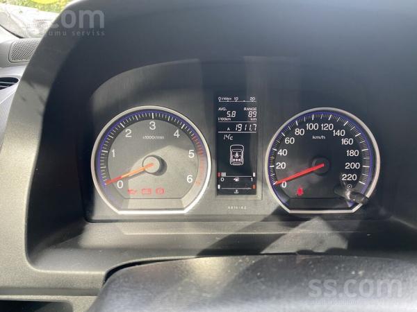 Pelēks Honda CR-V 2007 Madona, ar dzinēja tilpumu 2.20 L un nobraukumu 254 tūkst. km par 4350 €, foto 11 vietnē AUTOMOTO.COM.LV