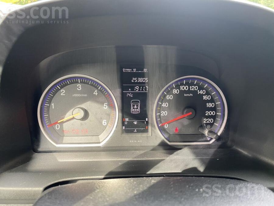 Pelēks Honda CR-V 2007 Madona, ar dzinēja tilpumu 2.20 L un nobraukumu 254 tūkst. km par 4350 €, foto 12 vietnē AUTOMOTO.COM.LV