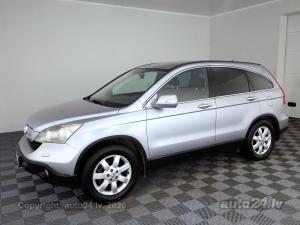 Grey Honda CR-V 2007 in Tallinn, with an engine capacity of 2.00 L and mileage of 354 thousand km for 2499 €, photo 3 on AUTOMOTO.COM.LV