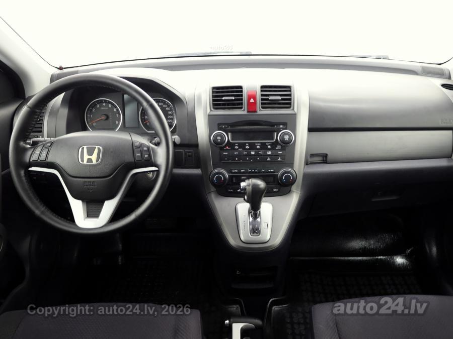 Grey Honda CR-V 2007 in Tallinn, with an engine capacity of 2.00 L and mileage of 354 thousand km for 2499 €, photo 6 on AUTOMOTO.COM.LV