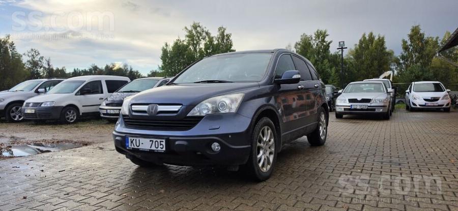 Pelēks Honda CR-V 2007 Valmiera, ar dzinēja tilpumu 2.20 L un nobraukumu 347 tūkst. km par 2200 €, foto 7 vietnē AUTOMOTO.COM.LV