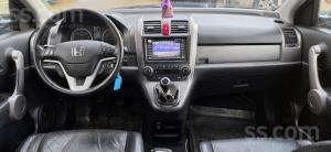 Pelēks Honda CR-V 2007 Valmiera, ar dzinēja tilpumu 2.20 L un nobraukumu 347 tūkst. km par 2200 €, foto 8 vietnē AUTOMOTO.COM.LV