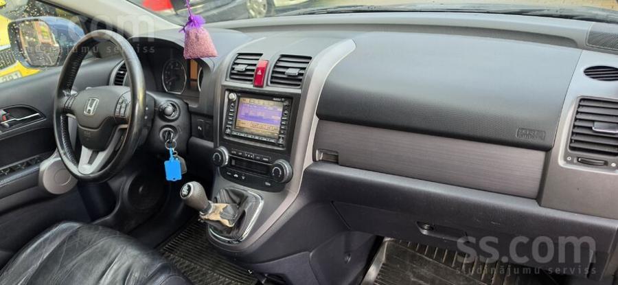 Pelēks Honda CR-V 2007 Valmiera, ar dzinēja tilpumu 2.20 L un nobraukumu 347 tūkst. km par 2200 €, foto 10 vietnē AUTOMOTO.COM.LV