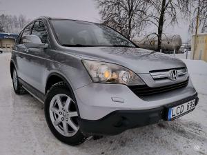 Grey Honda CR-V 2008 in Trakai, with an engine capacity of 2.20 L and mileage of 292 thousand km for 3850 €, photo 6 on AUTOMOTO.COM.LV