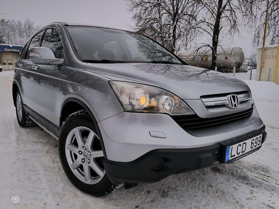 Grey Honda CR-V 2008 in Trakai, with an engine capacity of 2.20 L and mileage of 292 thousand km for 3850 €, photo 7 on AUTOMOTO.COM.LV