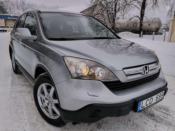 Pelēks Honda CR-V 2008 Trakai, ar dzinēja tilpumu 2.20 L un nobraukumu 292 tūkst. km par 3850 €, foto 9 vietnē AUTOMOTO.COM.LV