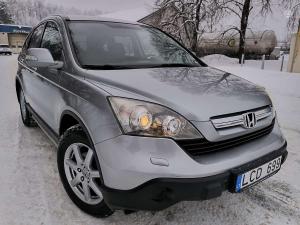 Grey Honda CR-V 2008 in Trakai, with an engine capacity of 2.20 L and mileage of 292 thousand km for 3850 €, photo 9 on AUTOMOTO.COM.LV