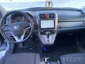 Pelēks Honda CR-V 2008 Rīga, ar dzinēja tilpumu 2.00 L un nobraukumu 0 tūkst. km par 5250 €, foto 30 vietnē AUTOMOTO.COM.LV