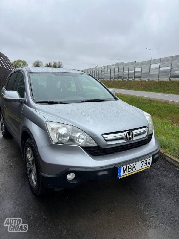Pelēks Honda CR-V 2008 Marijampole, ar dzinēja tilpumu 2.20 L un nobraukumu 260 tūkst. km par 3900 €, foto 2 vietnē AUTOMOTO.COM.LV