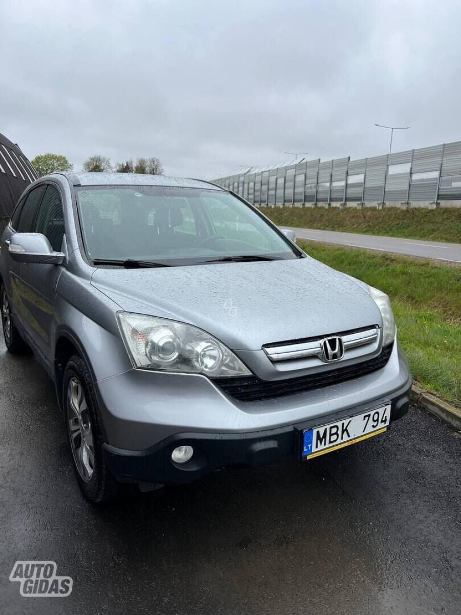 Grey Honda CR-V 2008 in Marijampole, with an engine capacity of 2.20 L and mileage of 260 thousand km for 3900 €, photo 3 on AUTOMOTO.COM.LV