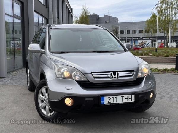 Pelēks Honda CR-V 2008 Tallina, ar dzinēja tilpumu 2.00 L un nobraukumu 220 tūkst. km par 3599 €, foto 4 vietnē AUTOMOTO.COM.LV