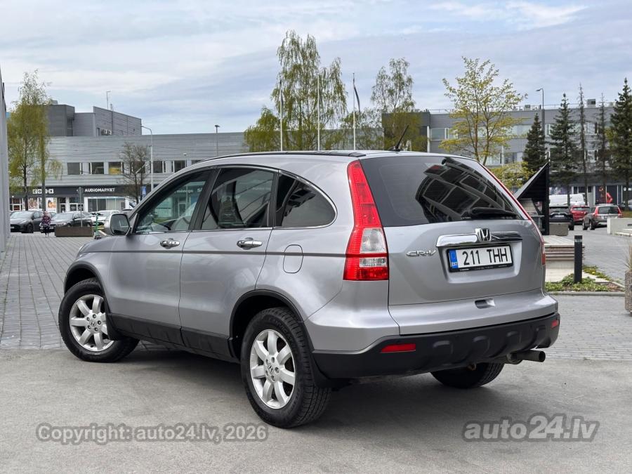Grey Honda CR-V 2008 in Tallinn, with an engine capacity of 2.00 L and mileage of 220 thousand km for 3599 €, photo 12 on AUTOMOTO.COM.LV