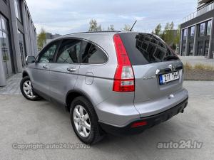 Grey Honda CR-V 2008 in Tallinn, with an engine capacity of 2.00 L and mileage of 220 thousand km for 3599 €, photo 13 on AUTOMOTO.COM.LV