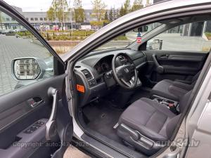 Grey Honda CR-V 2008 in Tallinn, with an engine capacity of 2.00 L and mileage of 220 thousand km for 3599 €, photo 14 on AUTOMOTO.COM.LV