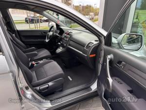 Grey Honda CR-V 2008 in Tallinn, with an engine capacity of 2.00 L and mileage of 220 thousand km for 3599 €, photo 18 on AUTOMOTO.COM.LV
